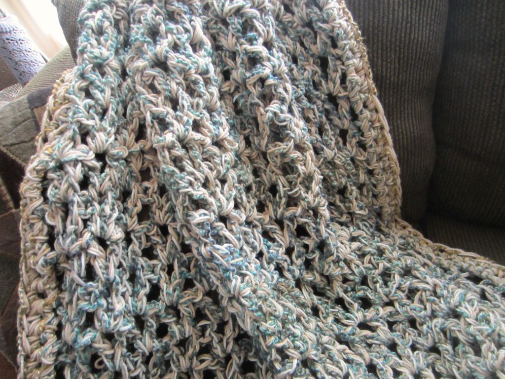 Easy Double Crochet Afghan Patterns - mecrochet.com